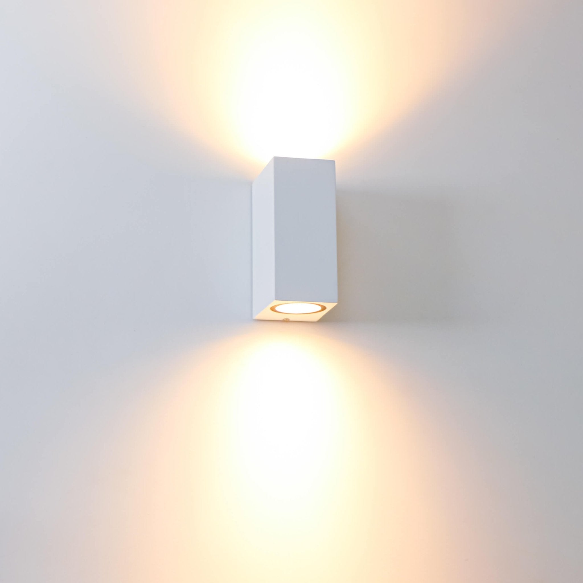 Universele Milaan LED Wandlamp - Verlicht beneden en boven - Wit – LED.nl